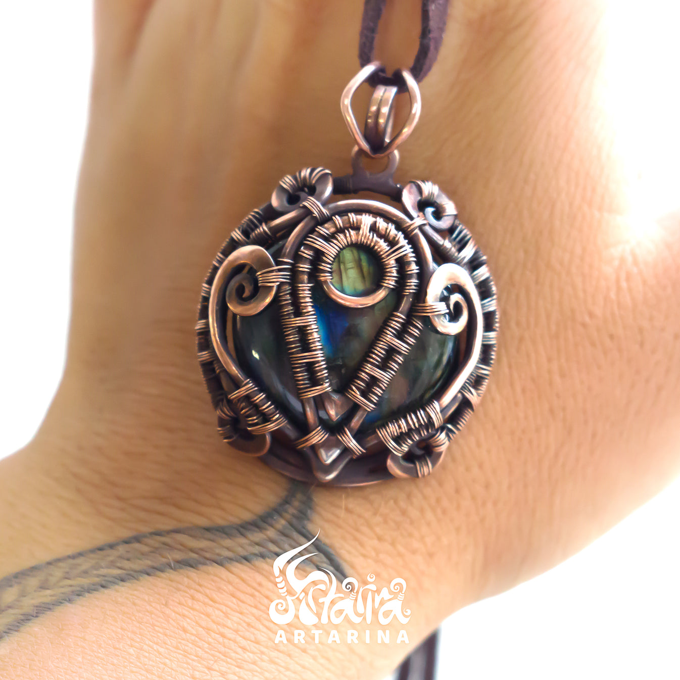 Alchemy leicester gothic necklace. Roud medallion magical jewelry. Cus ...