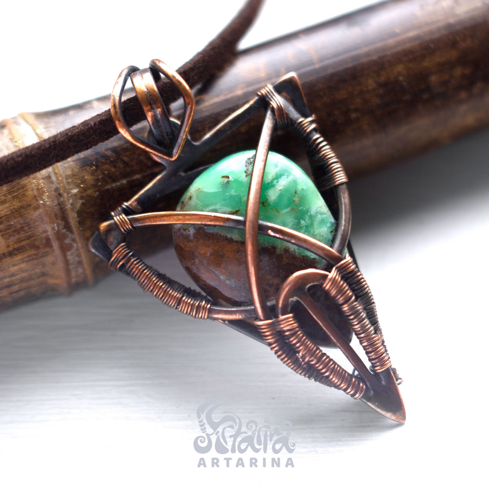 Alchemy necklace, cystal oracle spirit, magical pendant amulet – Artarina